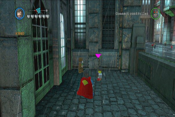 Citizens in Peril - LEGO Batman 2: DC Super Heroes Guide and Walkthrough