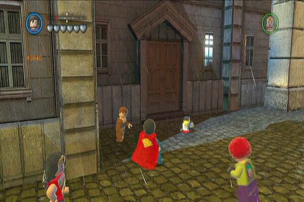 Citizens in Peril - LEGO Batman 2: DC Super Heroes Guide and Walkthrough